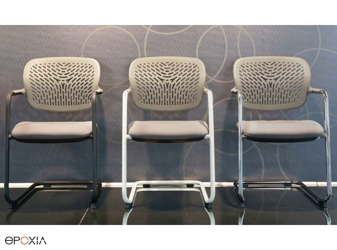 Chaise visiteur Flexa de Moving Chairs - Epoxia Mobilier